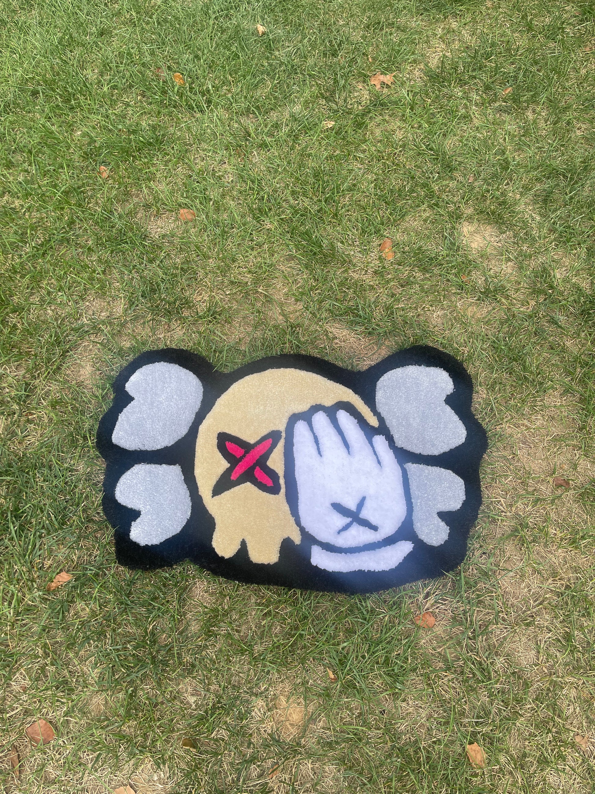 Kaws Head – NastyRugsCo